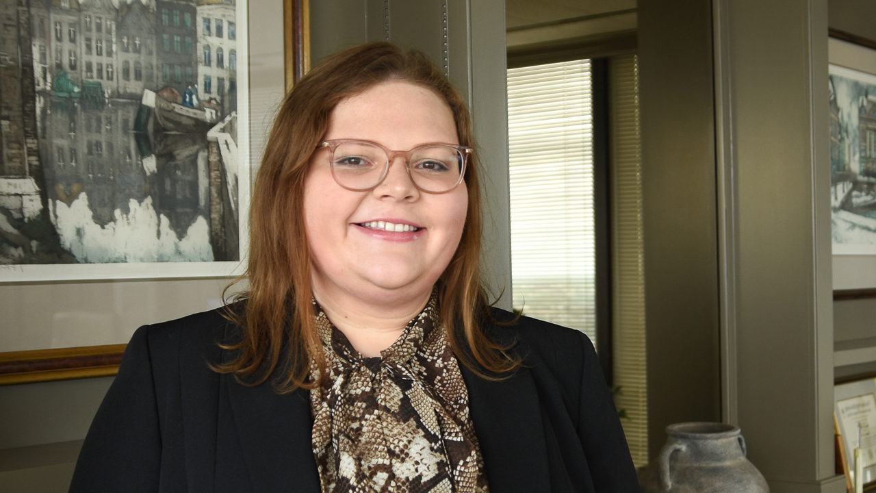 Abbey Barton Joins Simon, Peragine, Smith and Redfearn - Biz New Orleans