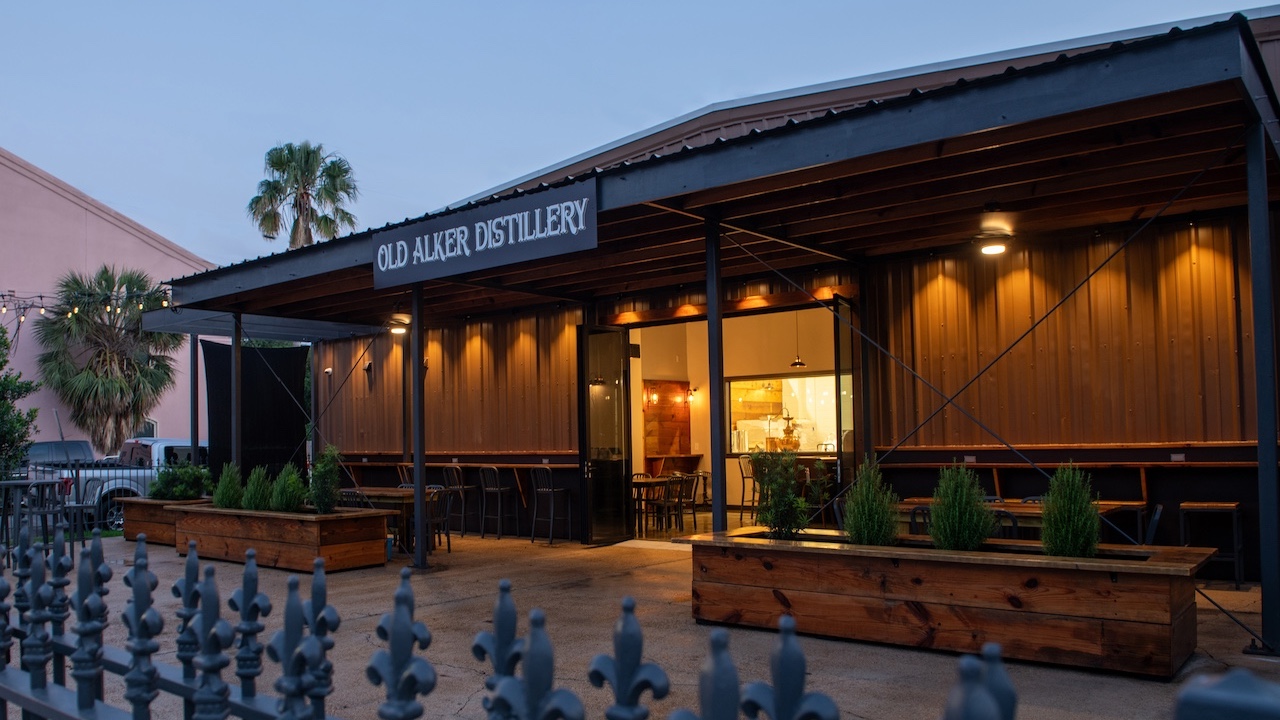 Old Alker Distillery Opens Aug. 2 on Oak Street - Biz New Orleans