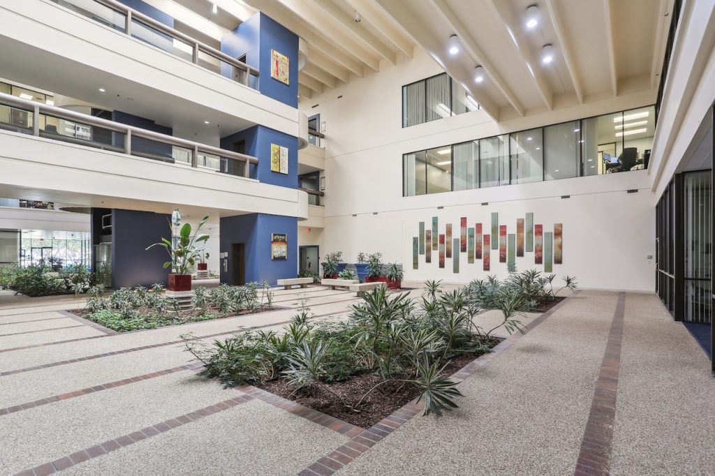 NAI Rampart Brokers Sale of 2800 Veterans - Biz New Orleans