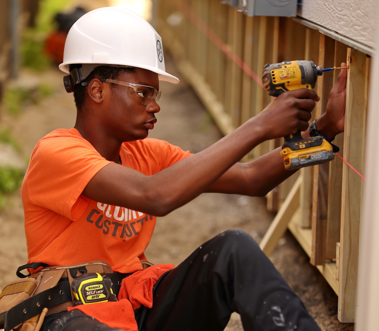 unCommon Construction Apprentices Complete Affordable Housing Project ...